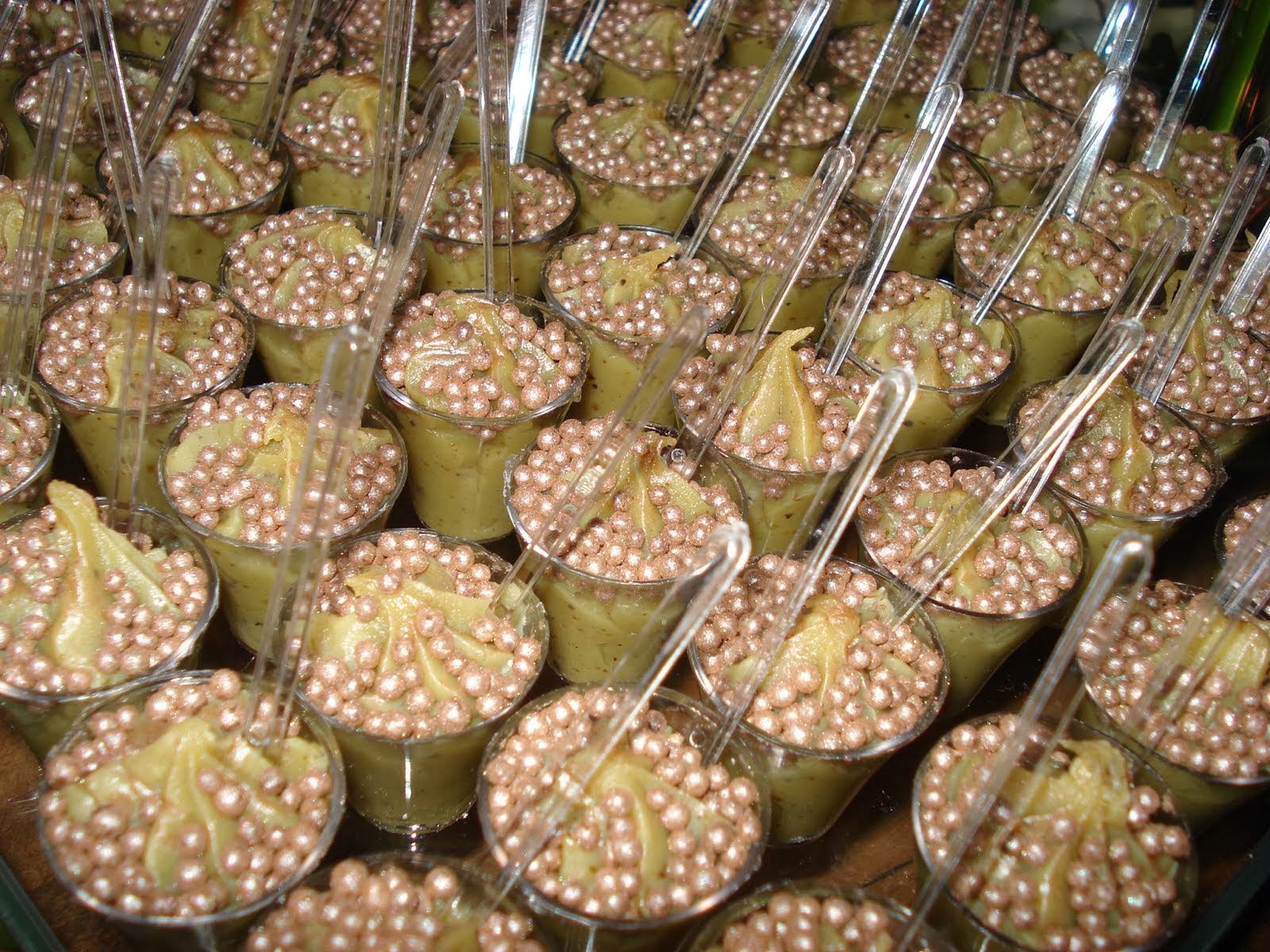 Talita Rodrigues Cake Design: Doces de copinho