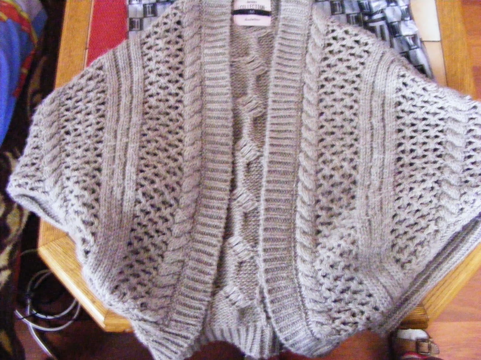Handmade tricotaje: Cardigan tricotat