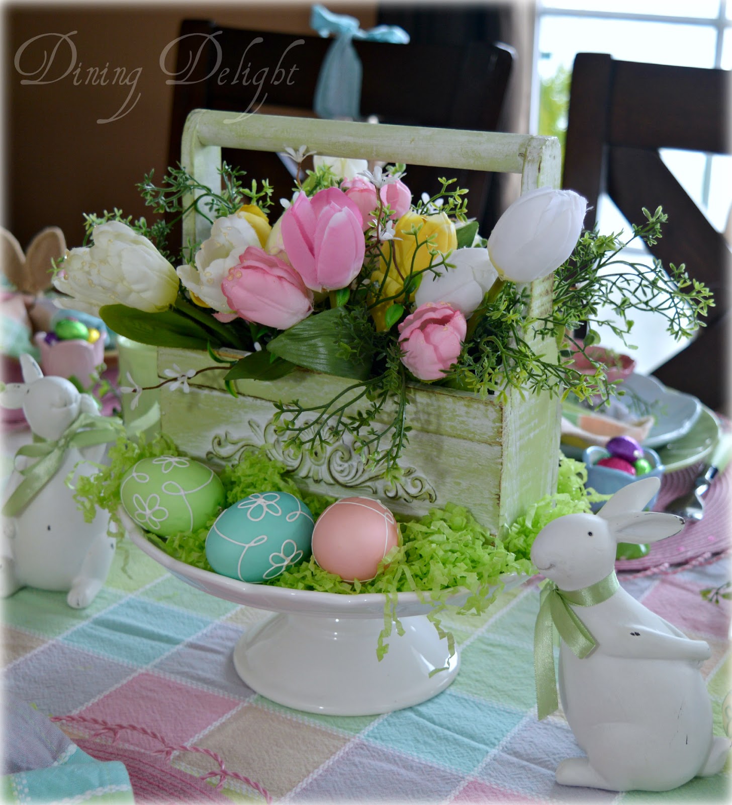 Dining Delight: Colourful Easter Brunch Tablescape