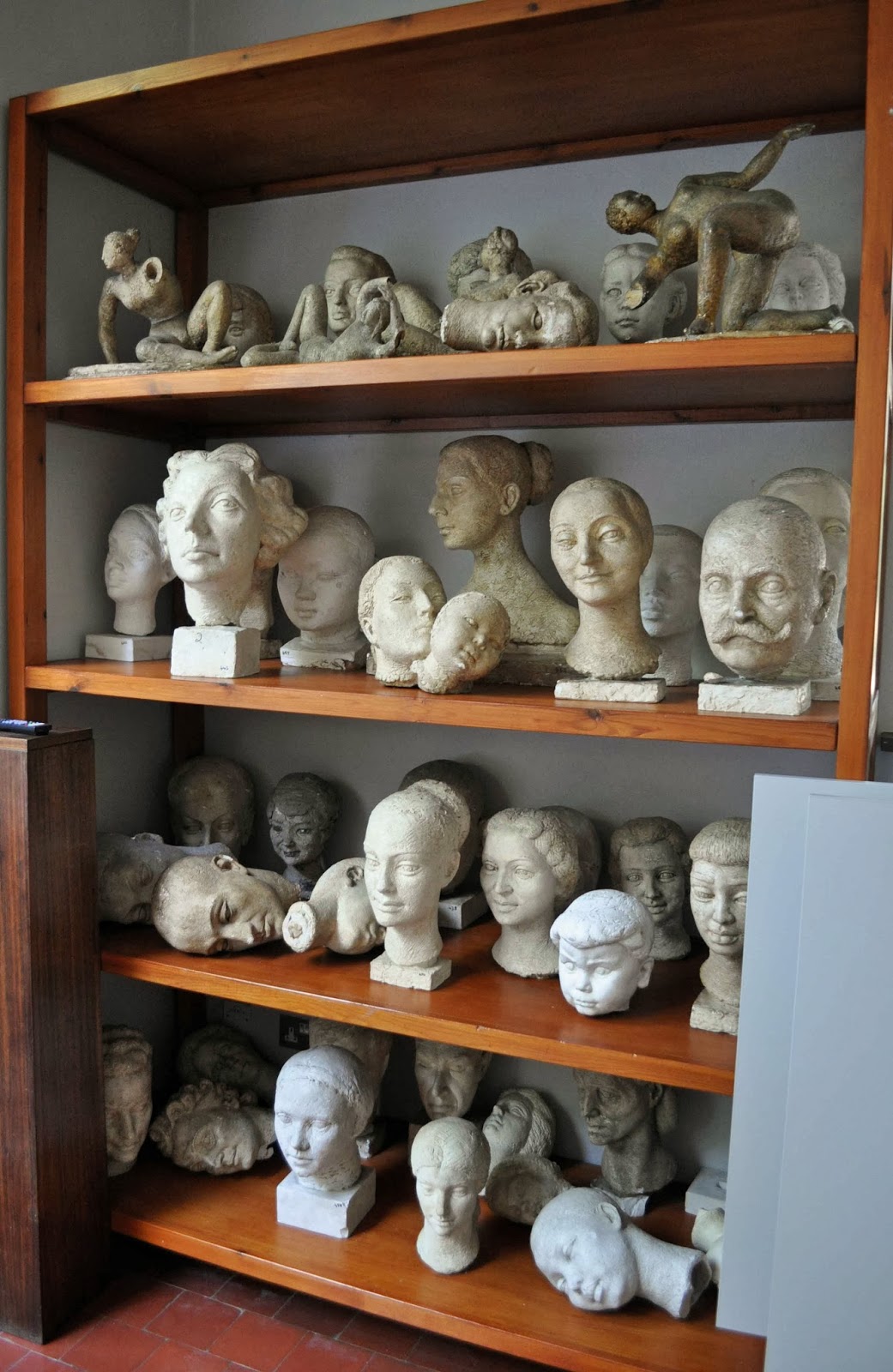 Brain Tracings (Saw This and Thought of....): The Dorich House Museum ...