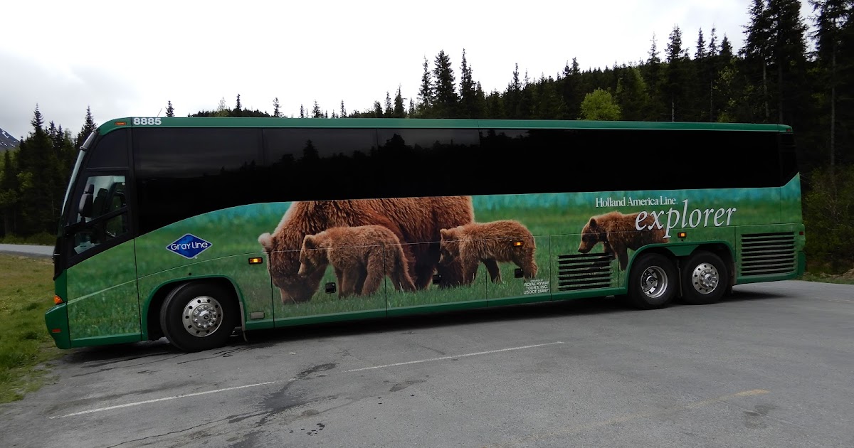 Mayor Stubbs the Cat, the Dr. Seuss House, and Other Trail Tales