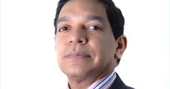 eltapondelascinco.com: El cirujano Héctor Cabral fue expulsado de EE.UU ...