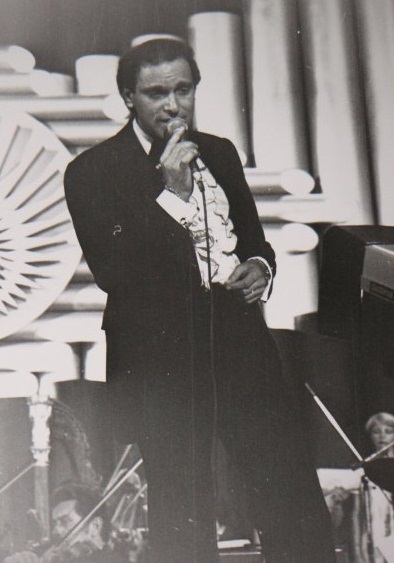 ƮᏲҾ дևծιστøρία.: Intermission - Lebanese 80's Pop - Part II: Various ...