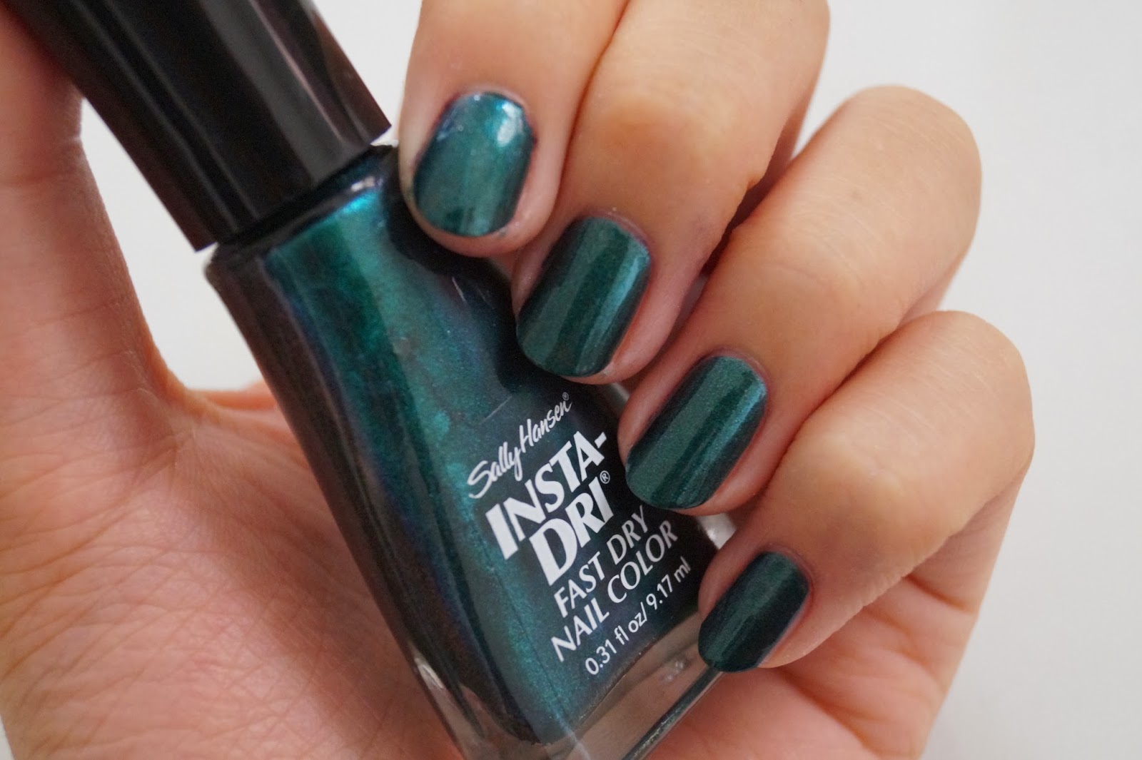 Rouge de Amour: Sally Hansen Insta-Dri Nail Color : Red-io Active, No S ...