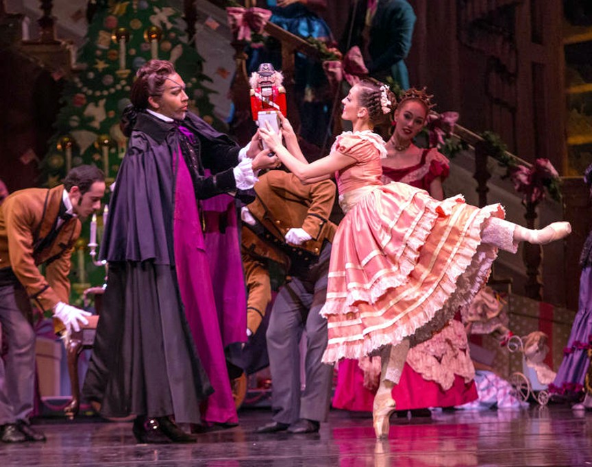 Seth Saith: Sugar Plum Fairytale: Joffrey's 'The Nutcracker' Is All It ...