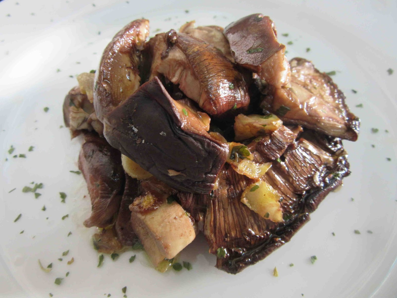 Culinaria y otras cosas: Gurumelos salteados