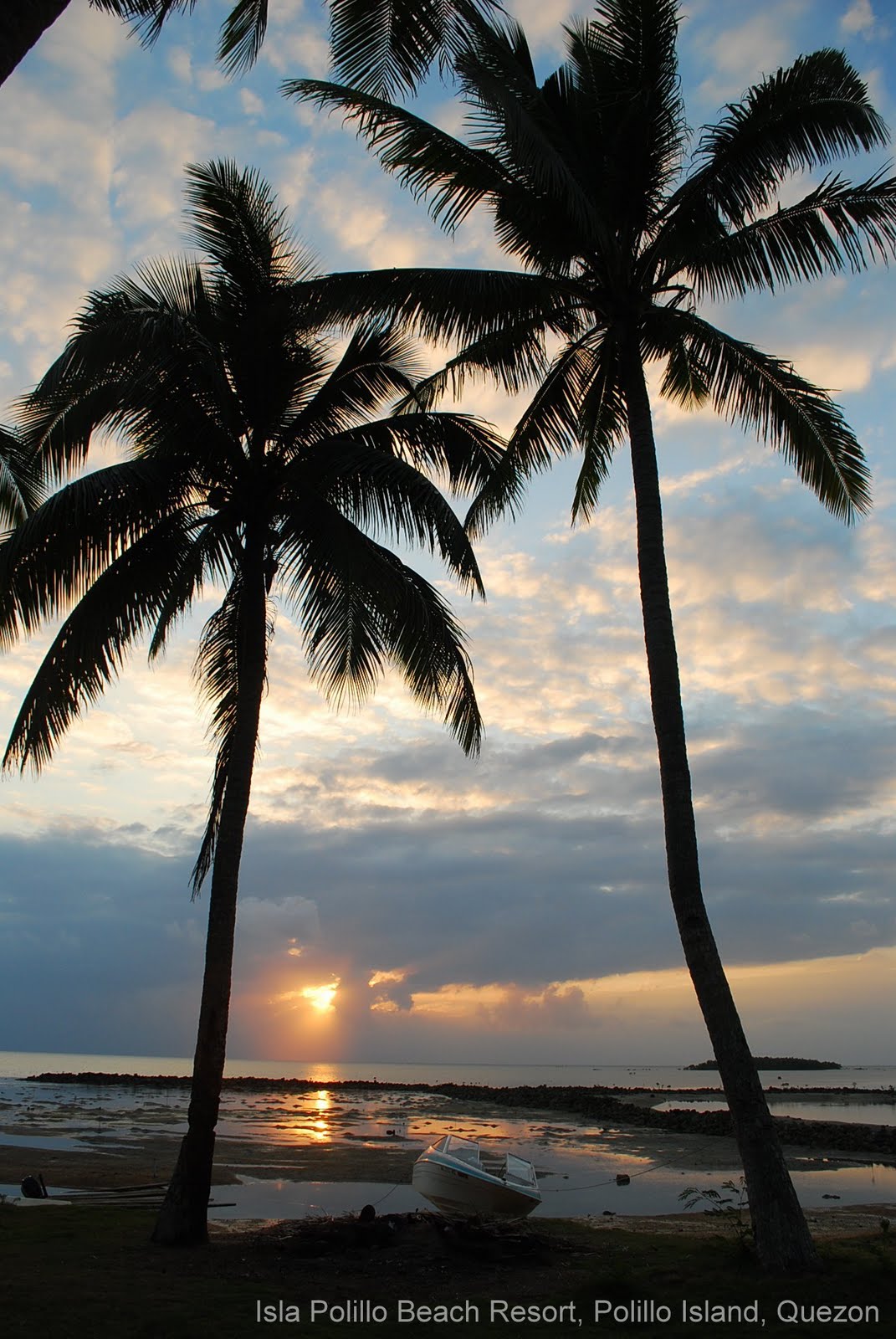 Polilio Island, Quezon - Day 1 | Hotel Travel