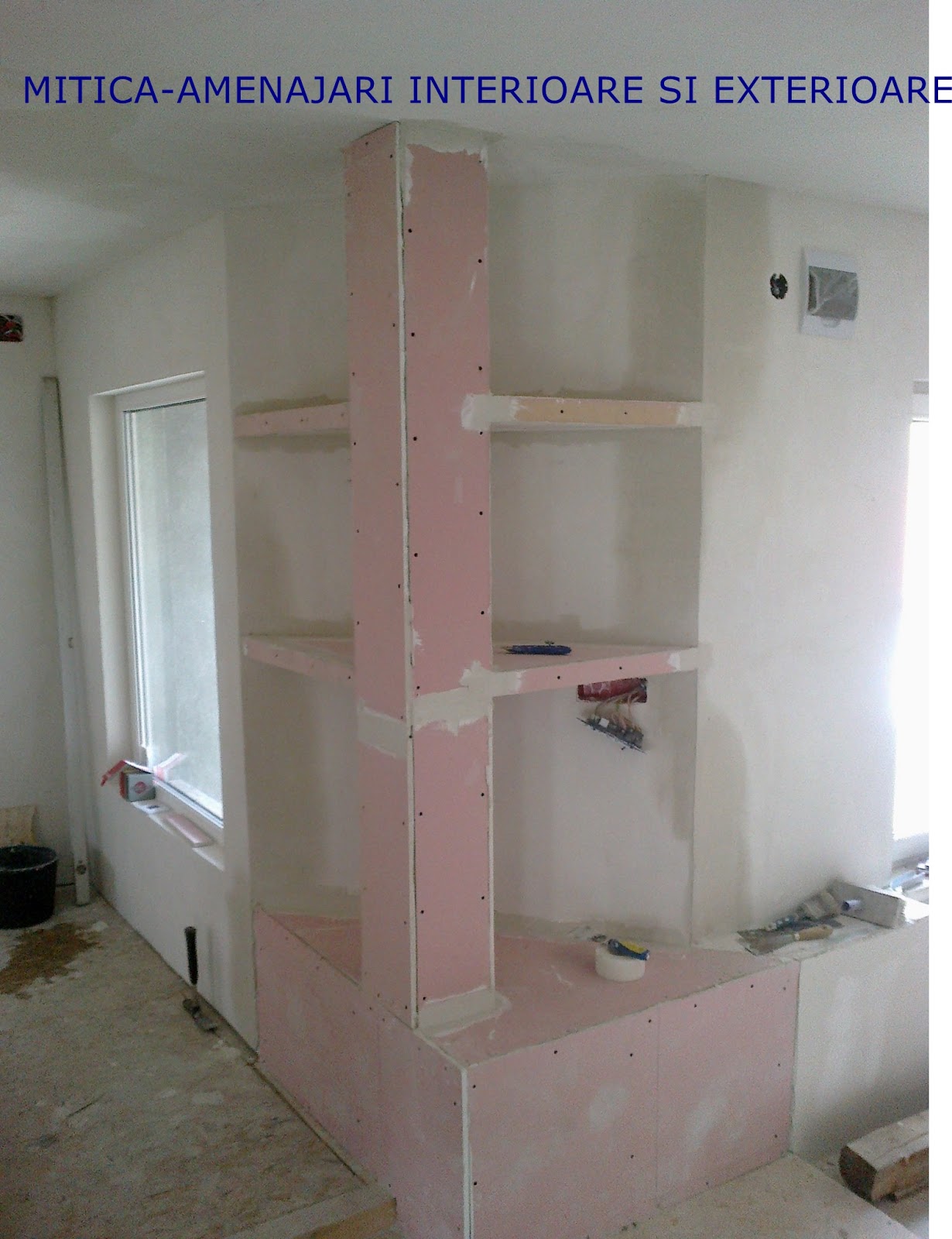MITICA-AMENAJARI INTERIOARE SI EXTERIOARE: ETAJERE DIN RIGIPS PE COLT
