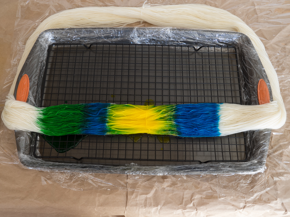 The Impatient Dyer: How To - Hand Painted Yarn