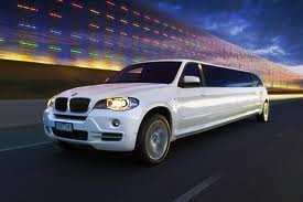 Kendall self drive: BMW X5 Limousine Review