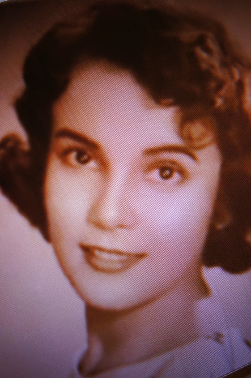 MISS AMALIA FUENTES: ALPHA & OMEGA Of PHILIPPINE MOVIES! ASIA's MOST ...