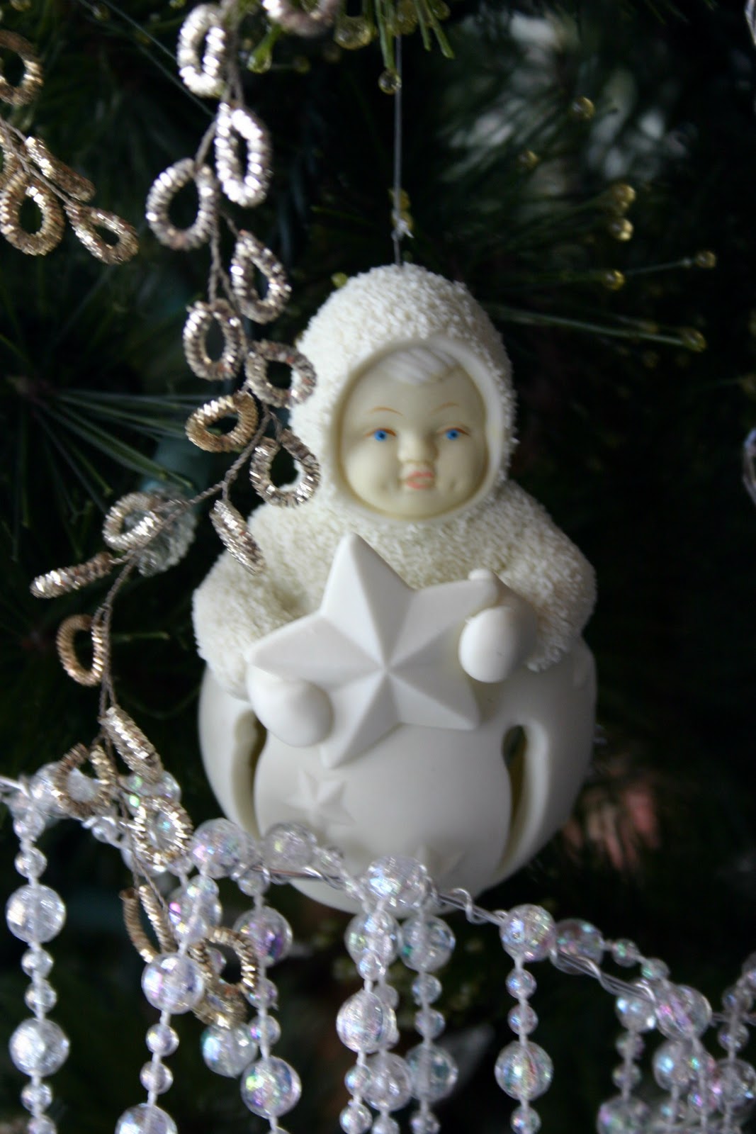 Moonbeams & Fireflies: Snow, Baby