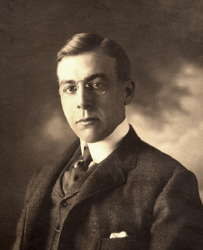 BIG OLD HOUSES: Very Rich, and Very Quiet