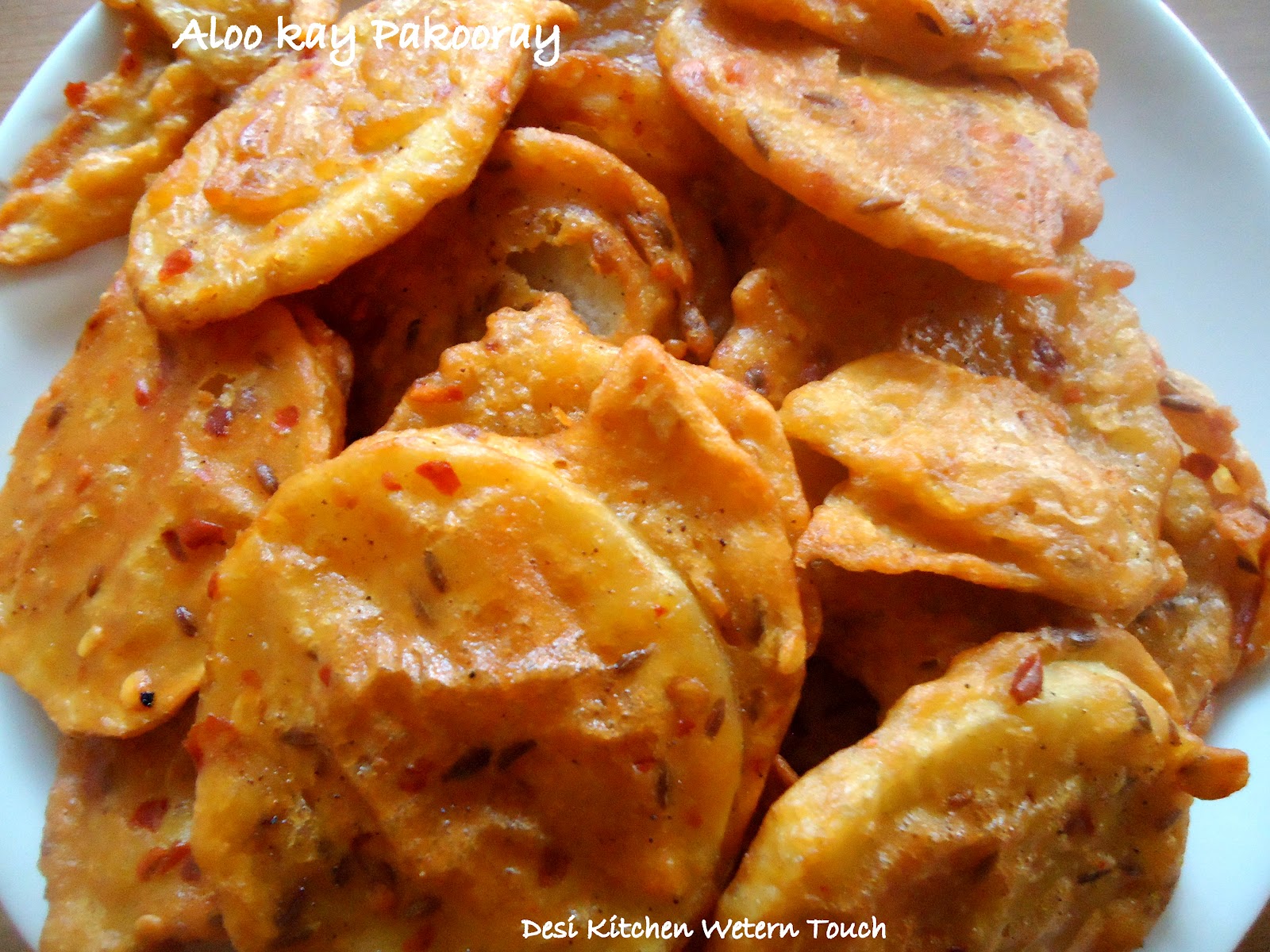 morEwish Cuisine by Mahwish: Aaloo kay Pakora (Potato Pakora)