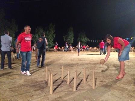 IL GIOCO DEI BIRILLI AI TEMPI DEL DIGITALE SPOPOLA TRA PIRAINO E BROLO