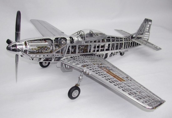 InsaneTwist: Functional Miniature Aircraft Models