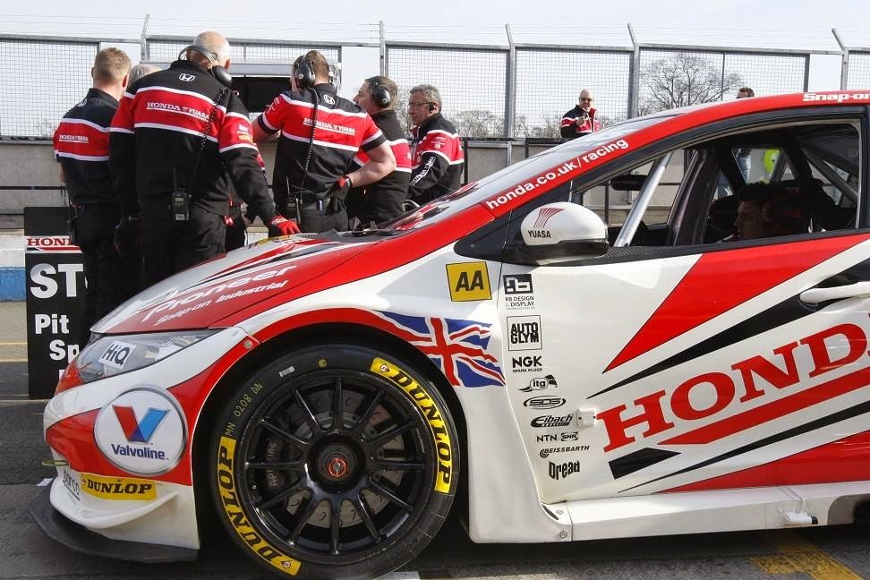 BTCC Honda Civic Tourer Photos - Latest Auto Design