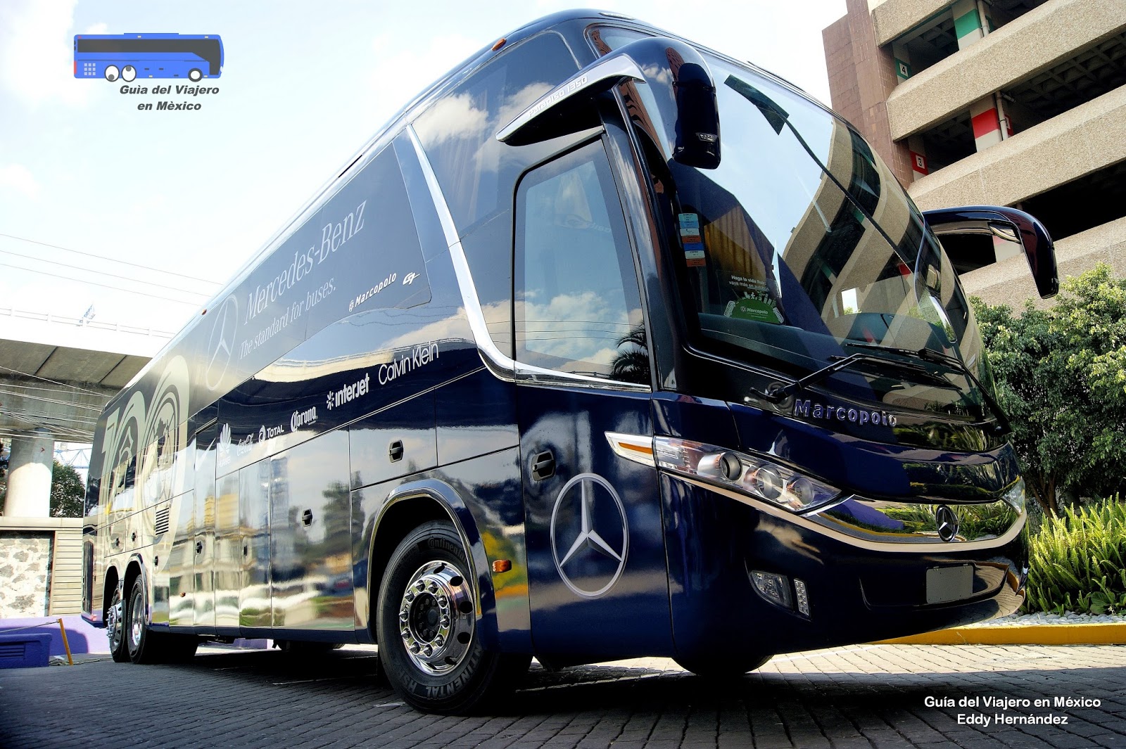 Vea el autobús del america