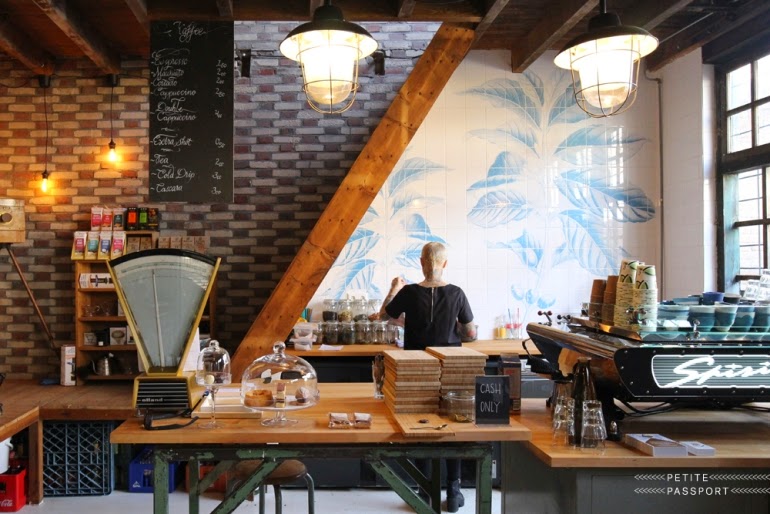 [Negocios bonitos] Una cafetería sencilla y desenfadada | Decoración