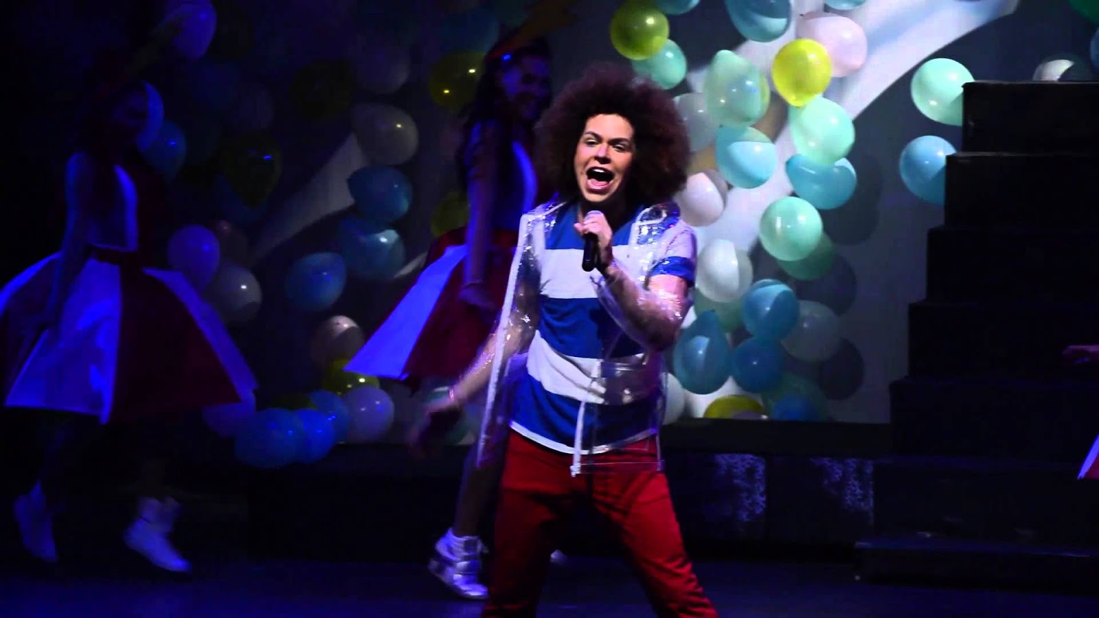 Crónica: Engreído, el nuevo sencillo de Alex Reyna