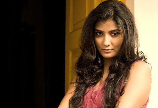 Parno Mittra Indian Film and Television Actress very hot and bold ...