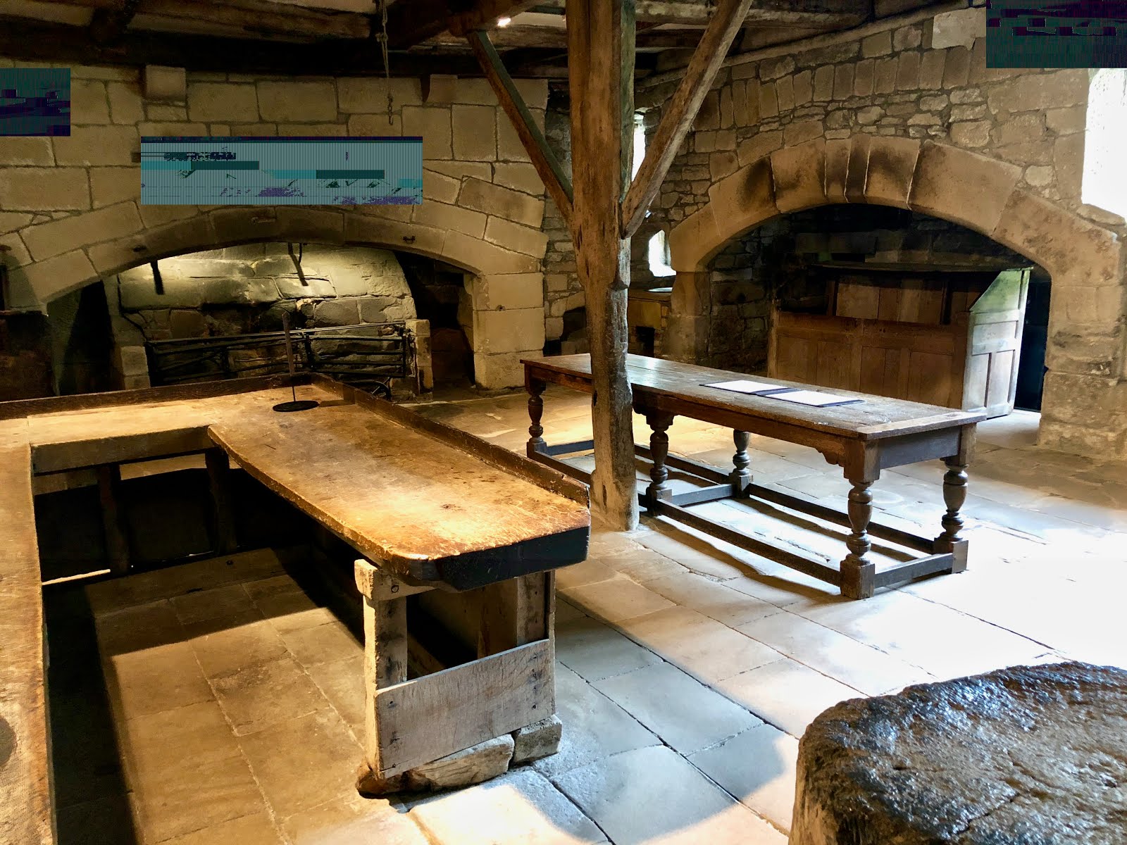 Haddon Hall - A Glorious Country Manor House