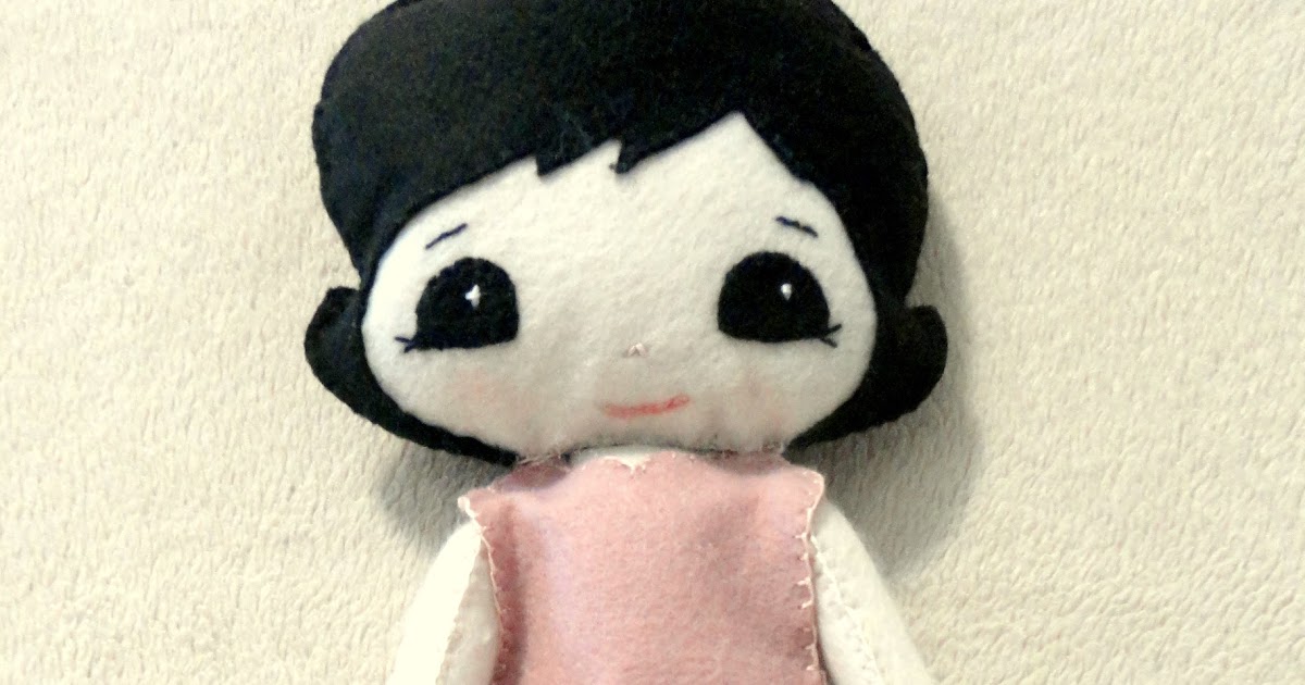 Mimos e Feltros: Boneca Gabi