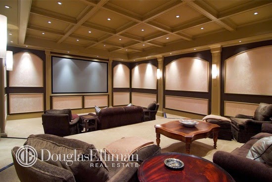 Eileen's Home Design: Mega Mansion For Sale in Baton Rouge, LA For ...