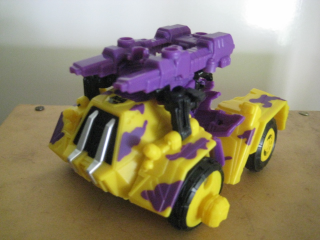 ChCse's blog: Toy Review: Transformers Generations FOC G2 Onslaught
