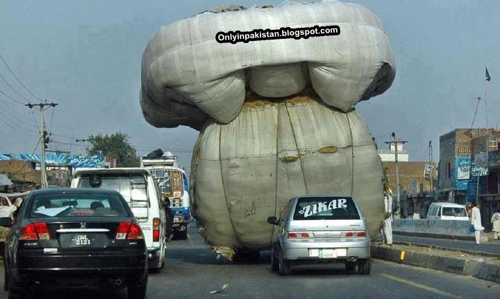 Funny Pakistani overloaded truck ~ Only In pakistan
