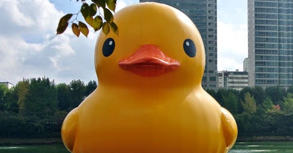travel tales: 2014 Oct: South Korea: Jamsil: Rubber Duck Project