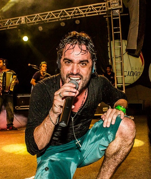 ACONTECE: Ramon Schnayder faz show de seu novo CD na Pink Elephant João ...