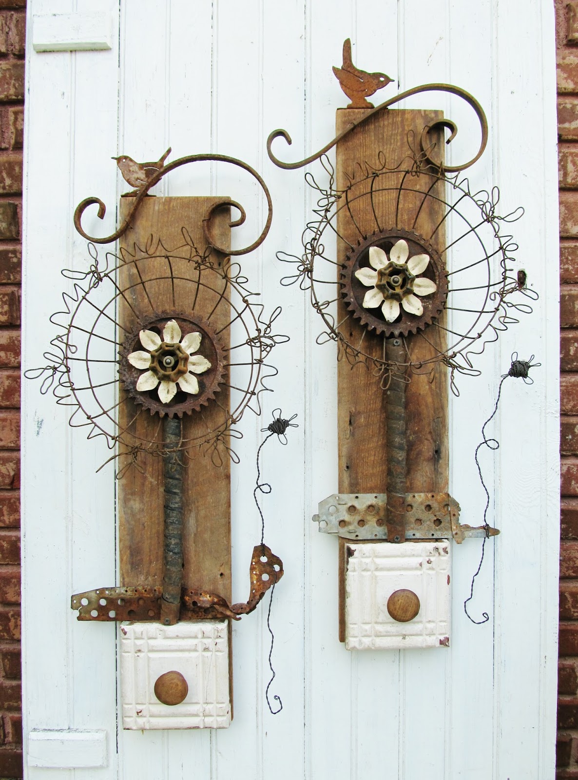 Sassytrash: Salvage, repurposing and wire projects
