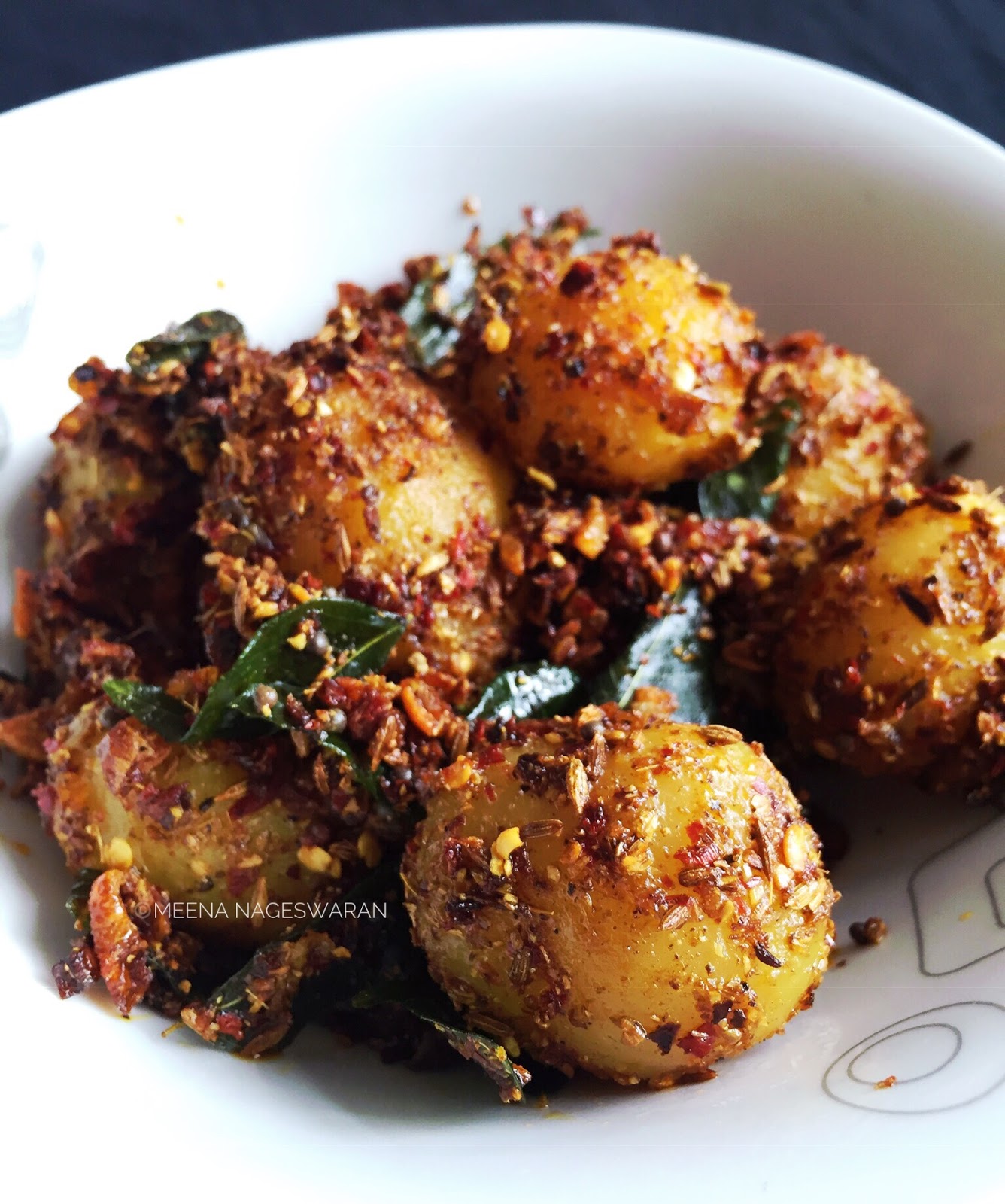 Adukalaii - My Kitchen : MASALA URULAI ROAST / MASALA POTATO ROAST RECIPE
