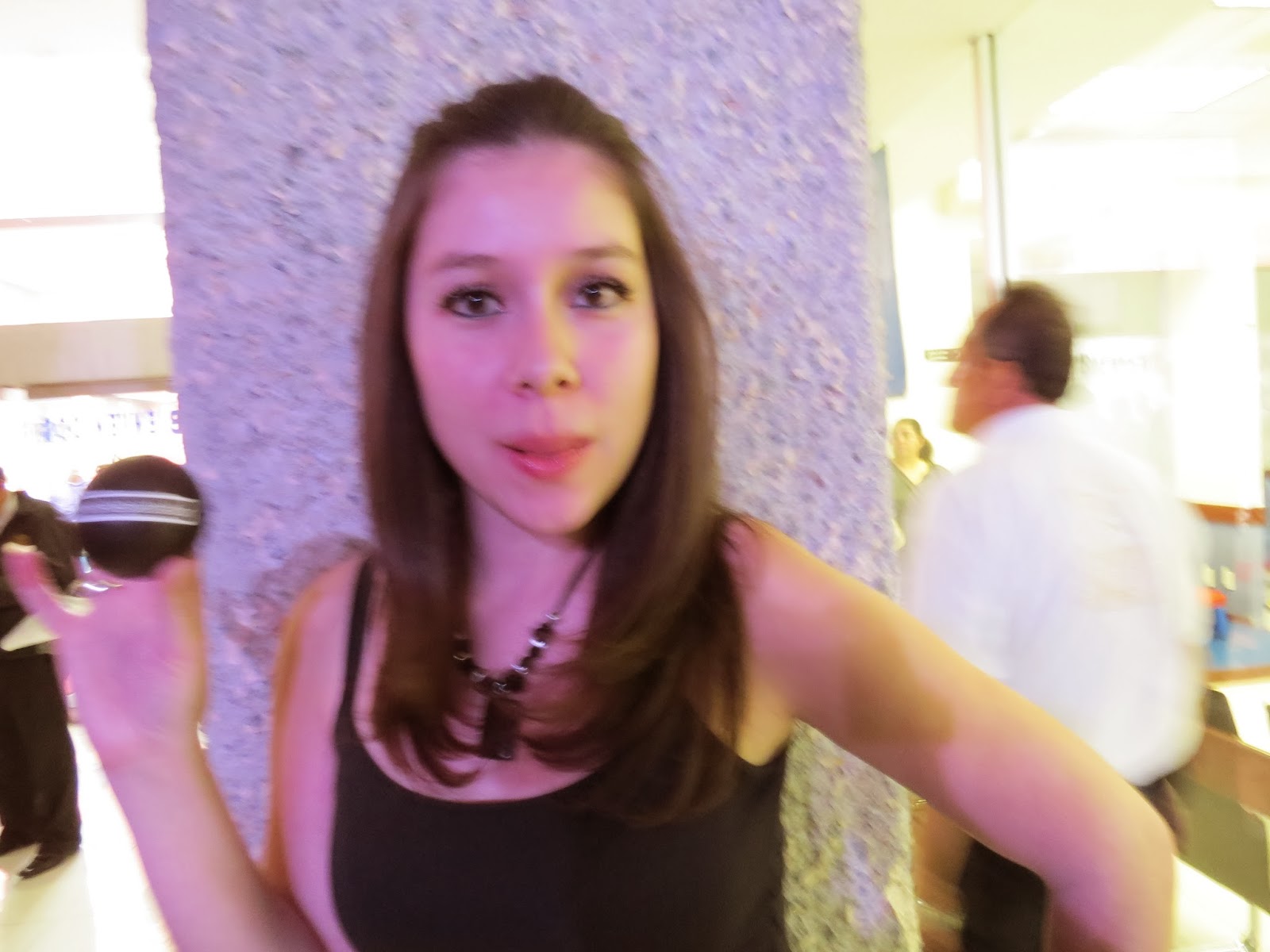 somoselespectador: ALEXA TORRES SU SONRISA LO CONQUISTA TODO