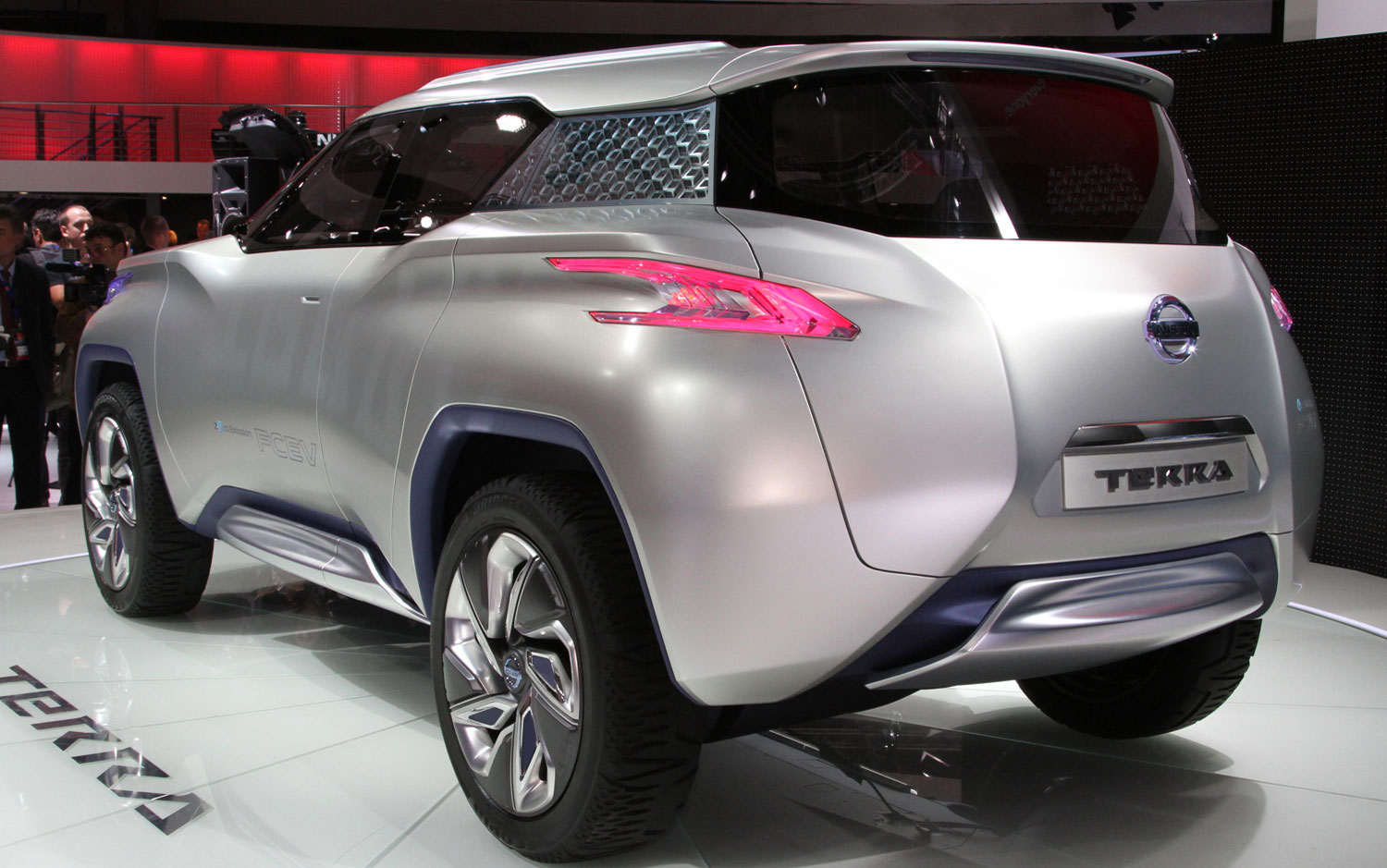 Cars Model 2013 2014: Nissan Terra FCEV Concept