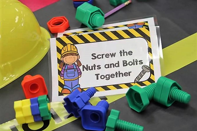 First Grade Funtastic: Construction Day Fun!