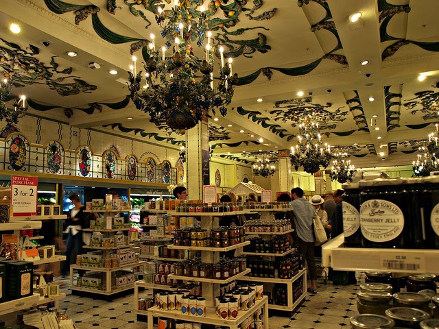 HARRODS LONDON : Mall Eksklusif di Britania Raya ~ R.J. Syahrulloh