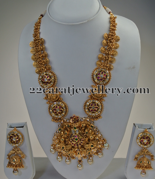Nakshi Design with Flower Motifs - Jewellery Designs