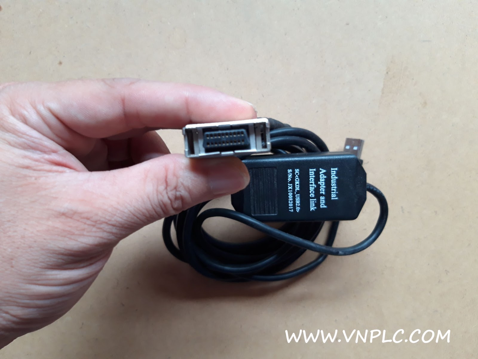 Omron PLC - USB-CIF02 - VNPLC.COM - Mua bán PLC, HMI, Biến tần, Thiết ...