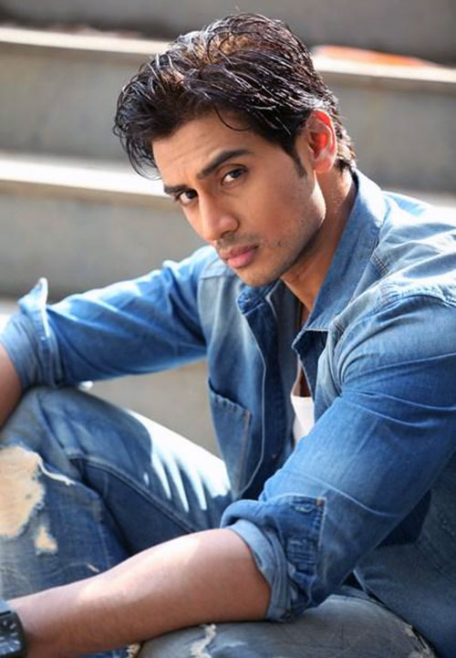 Shiv Pandit Biography - Facts, Childhood, Family Life & More