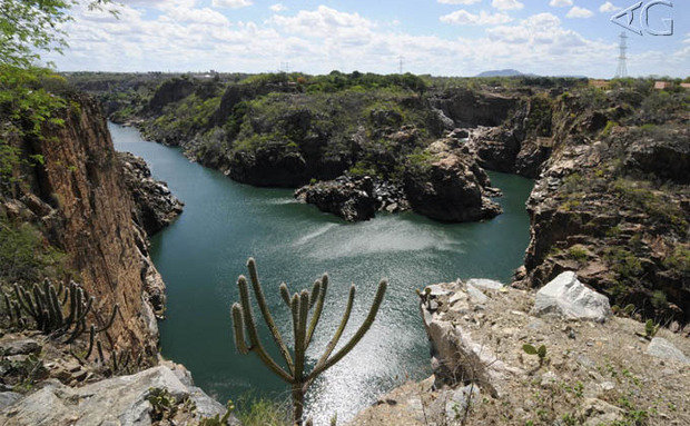 BIBOCA AMBIENTAL : VELHO CHICO - O RIO DA UNIÃO