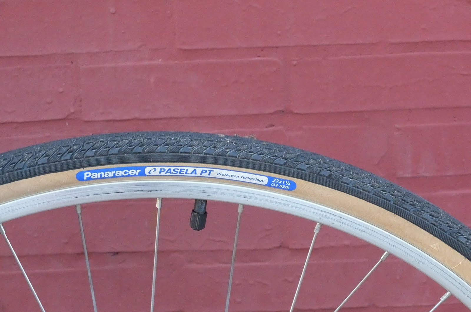 Bolts Bikes: Fuji Regis 50cm Step-through