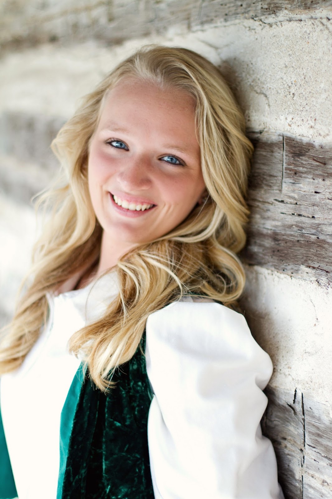 Lisa Kelly Photo: Hayley Senior Shoot