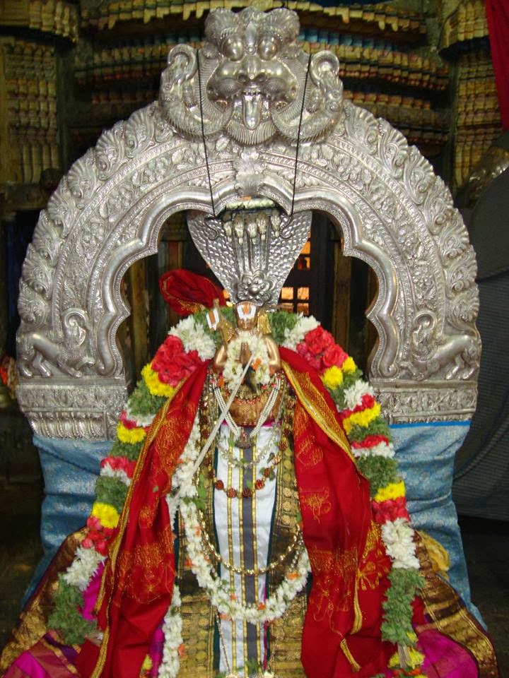 Jeeyar Utsavam 2013 @ shwetha Varaha swamy temple, Mysore Palace ~ Blog ...