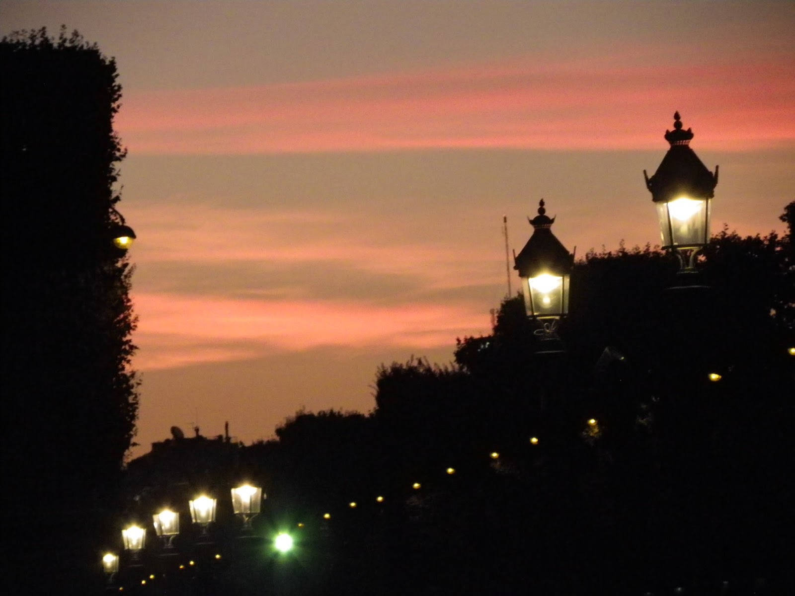 Negritude: Les Lampadaires