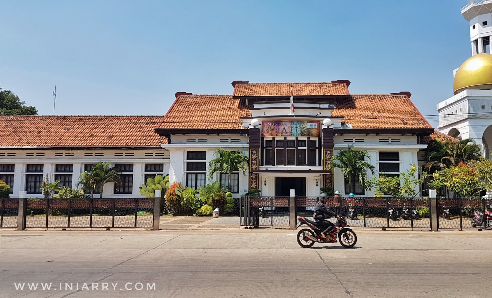 Terpesona Batik Kuno Di Museum Batik Pekalongan - Ini Arry
