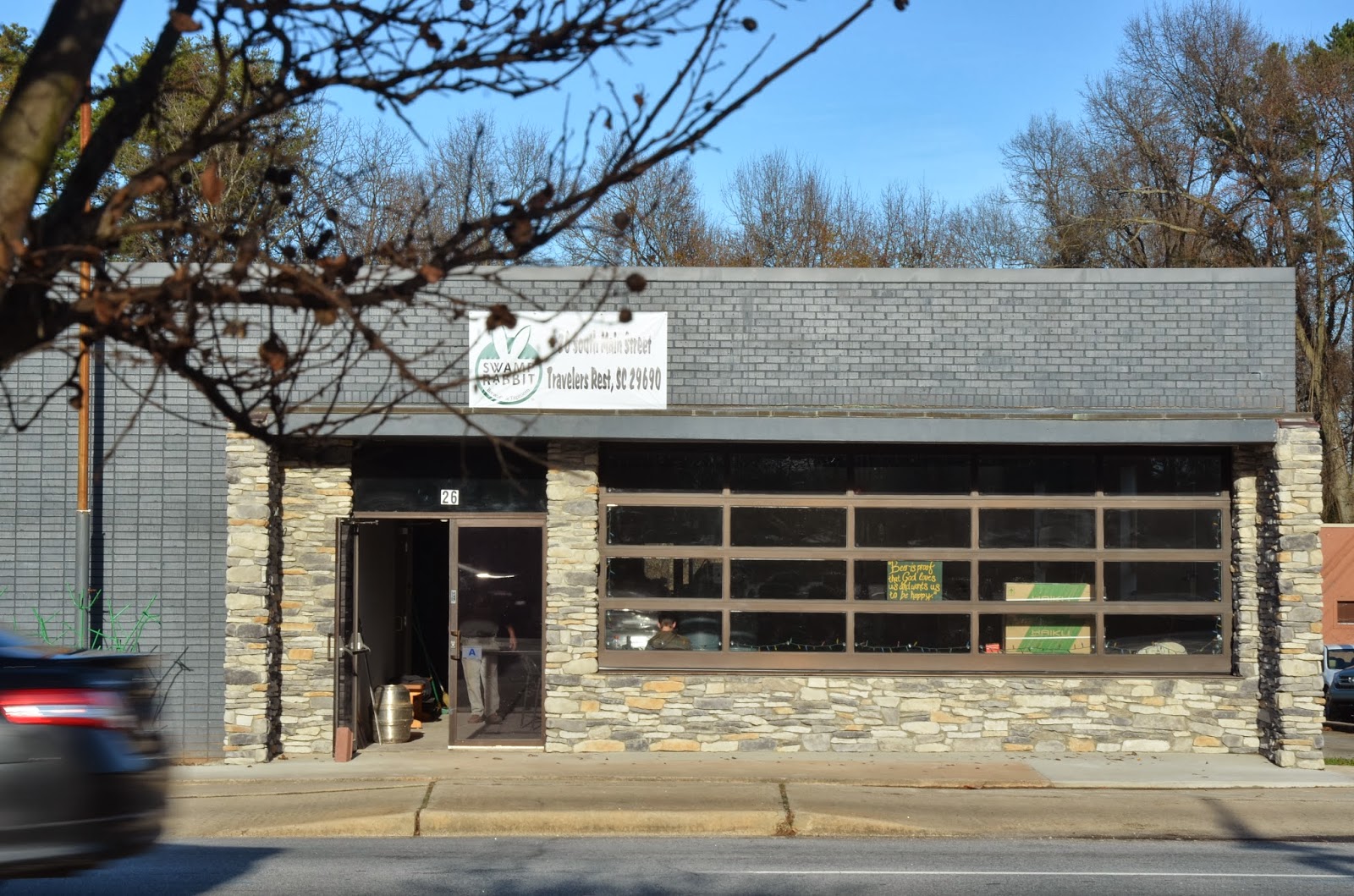 Headforbeer.com: Swamp Rabbit Brewery and Taproom Update