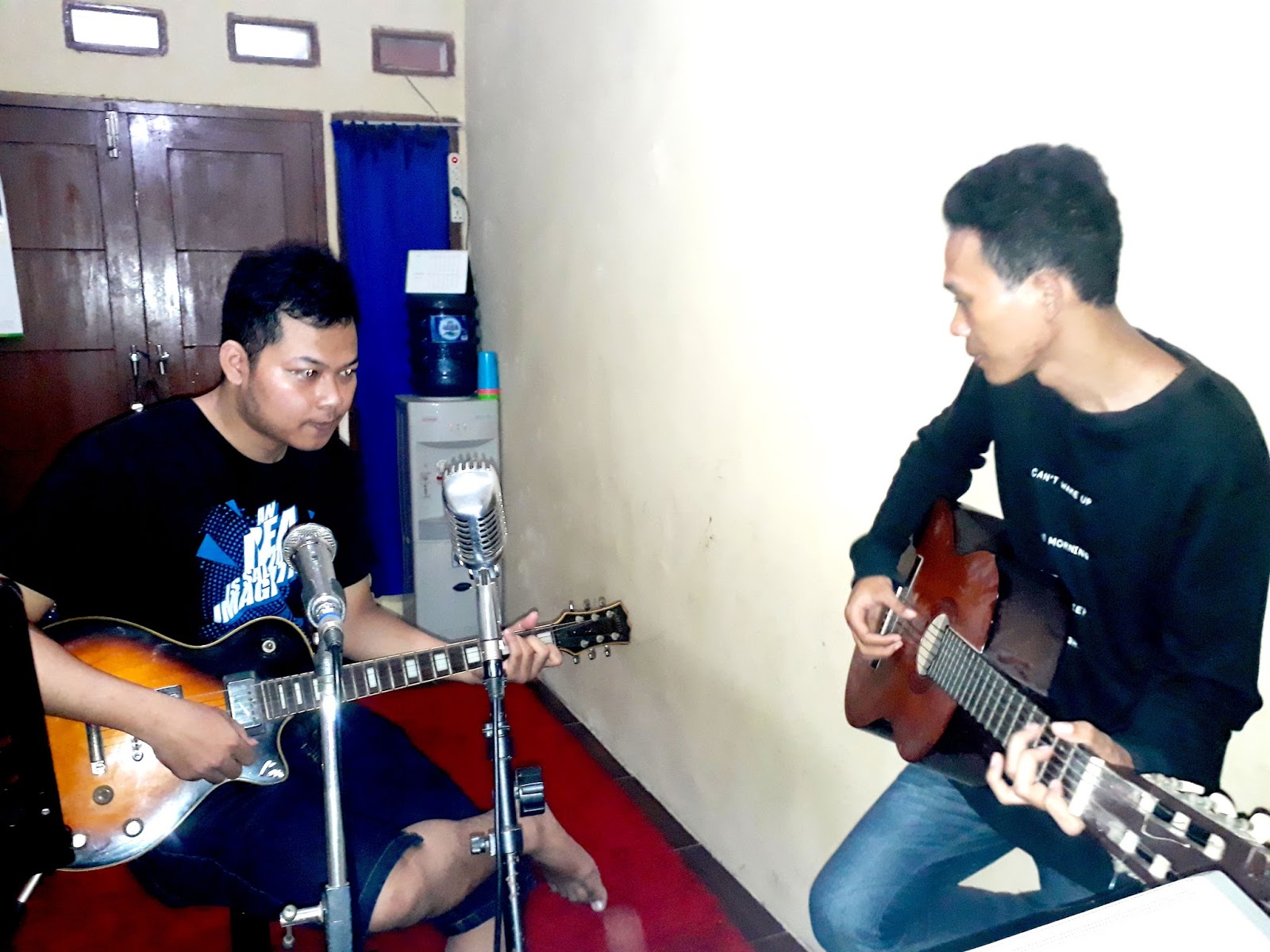 KURSUS MUSIK DAN VOKAL CEMPAKA NADA JAKARTA: KURSUS GITAR, BASS, MELODI ...