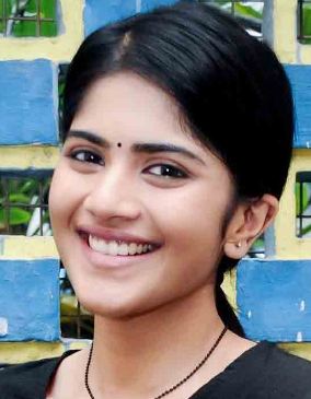 Megha Akash Family Husband Biography Parents children's Marriage Photos